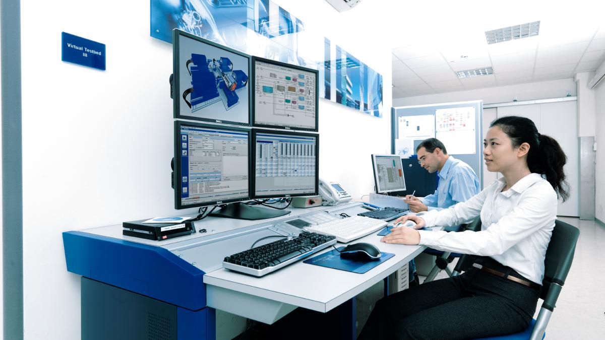 Services für Software | AVL